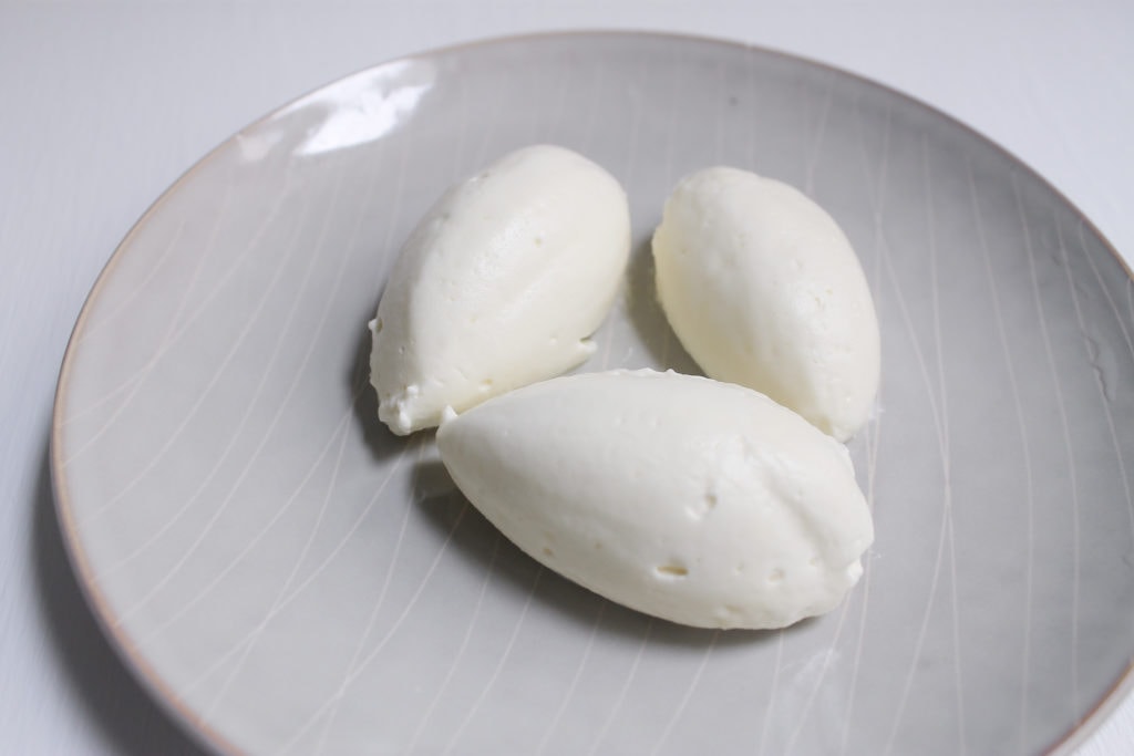 The Ultimate Guide to Making a Quenelle - The Baker's Almanac