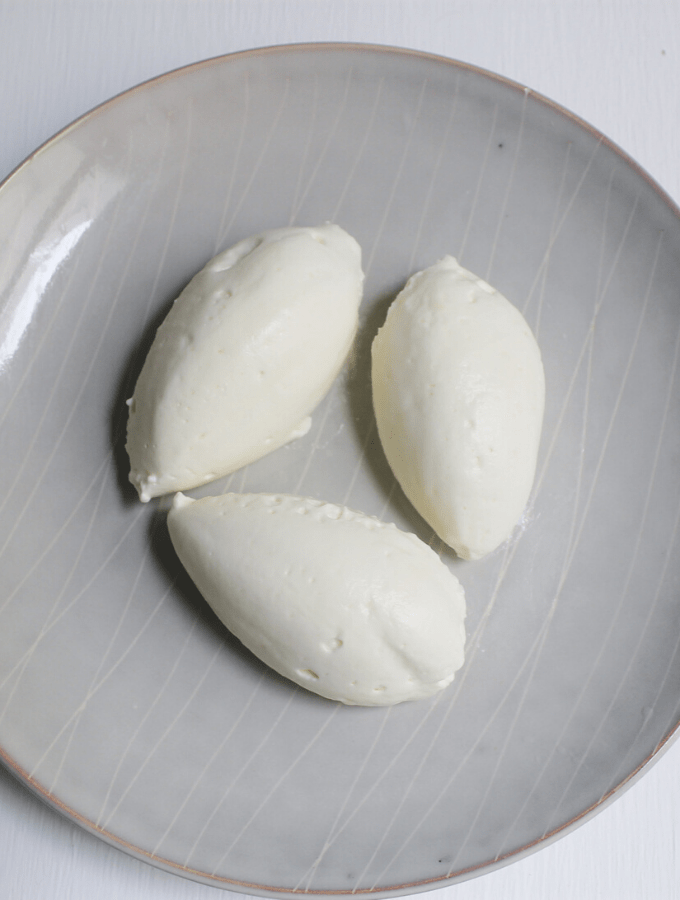The Ultimate Guide to Making a Quenelle - The Baker's Almanac