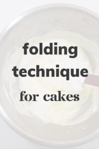 Folding Technique for Cakes - The Baker's Almanac
